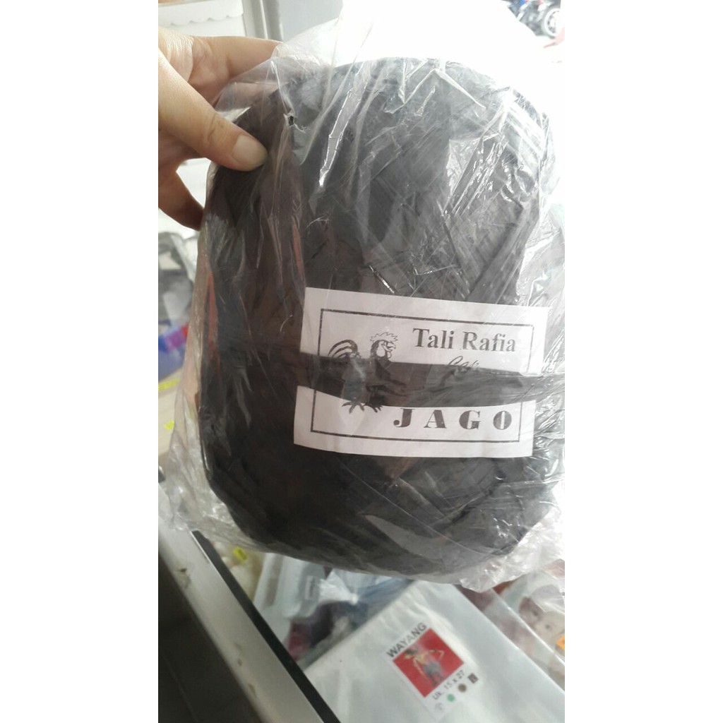 Jual Tali Rafia Rumput Jepang HITAM 7/8 ons per roll | Shopee Indonesia