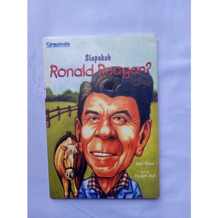 Jual SIAPAKAH RONALD REAGAN JOYCE MILTON BUKU BACAAN UMUM BUKU BIOGRAFI ...