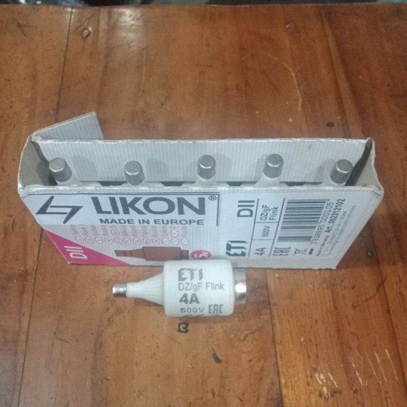 Jual Sekring batu 4A Likon 900watt | Shopee Indonesia