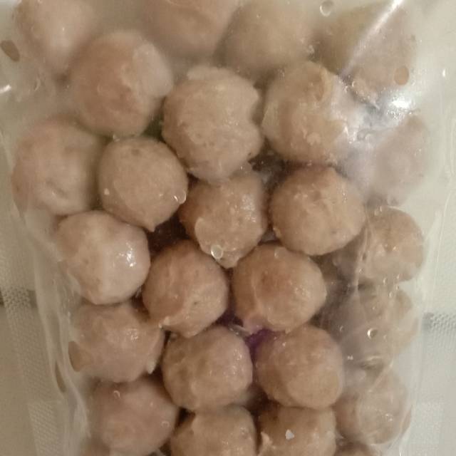 Jual 50 biji Bakso sapi Mix Ayam Homemade 1 bungkus + bumbu | Shopee ...