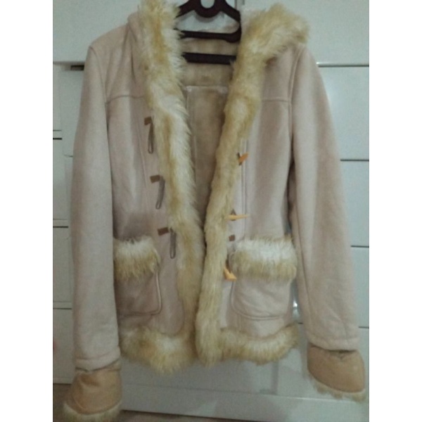 Jual PRELOVED JACKET KULIT/ JACKET ESKIMO BULU/ WINTER COAT | Shopee ...
