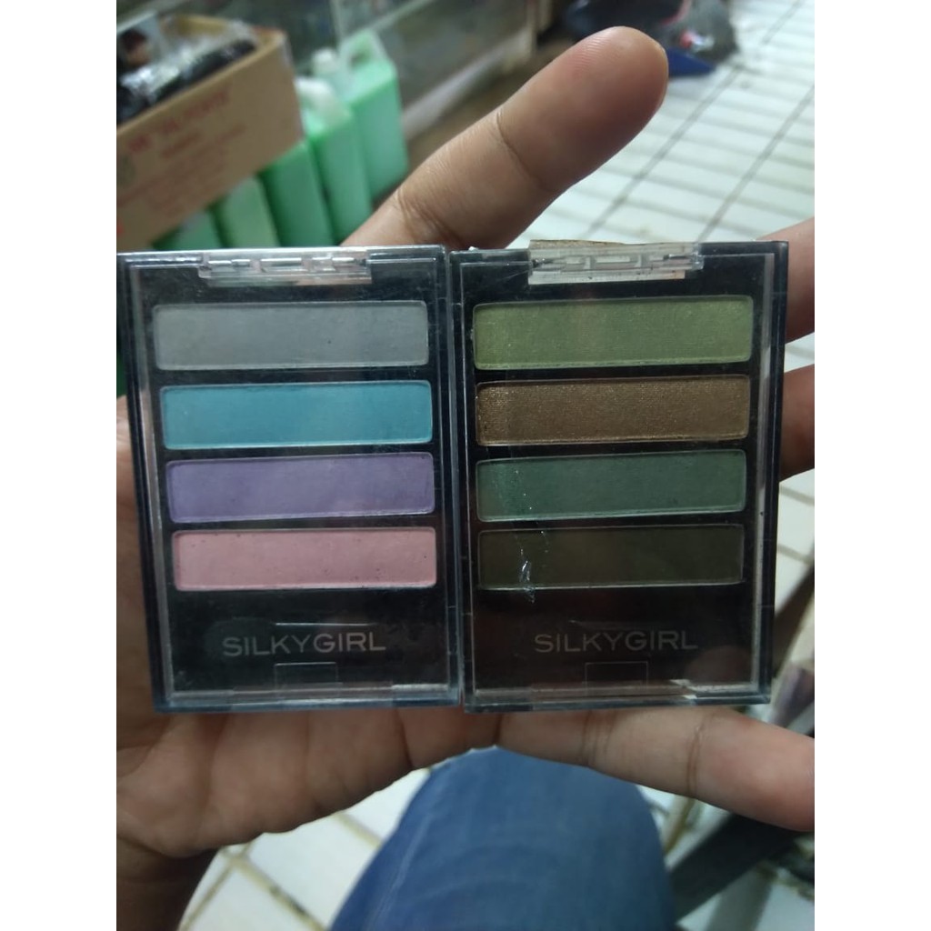Jual Silkygirl Blockbuster Color Eyeshadow Palette | Shopee Indonesia