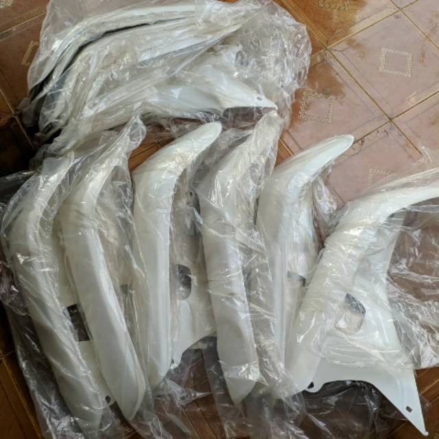 Jual sayap astrea grand -(PUTIH)- Sepasang kanan - kiri pnp ke motor ...
