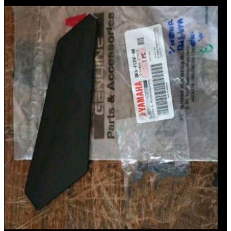 Jual COVER SWING ARM R15 V2 XABRE ORIGINAL YAMAHA | Shopee Indonesia