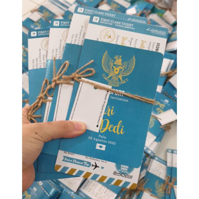 Jual Undangan pernikahan CUSTOM tema motif pasport baru / wedding ...