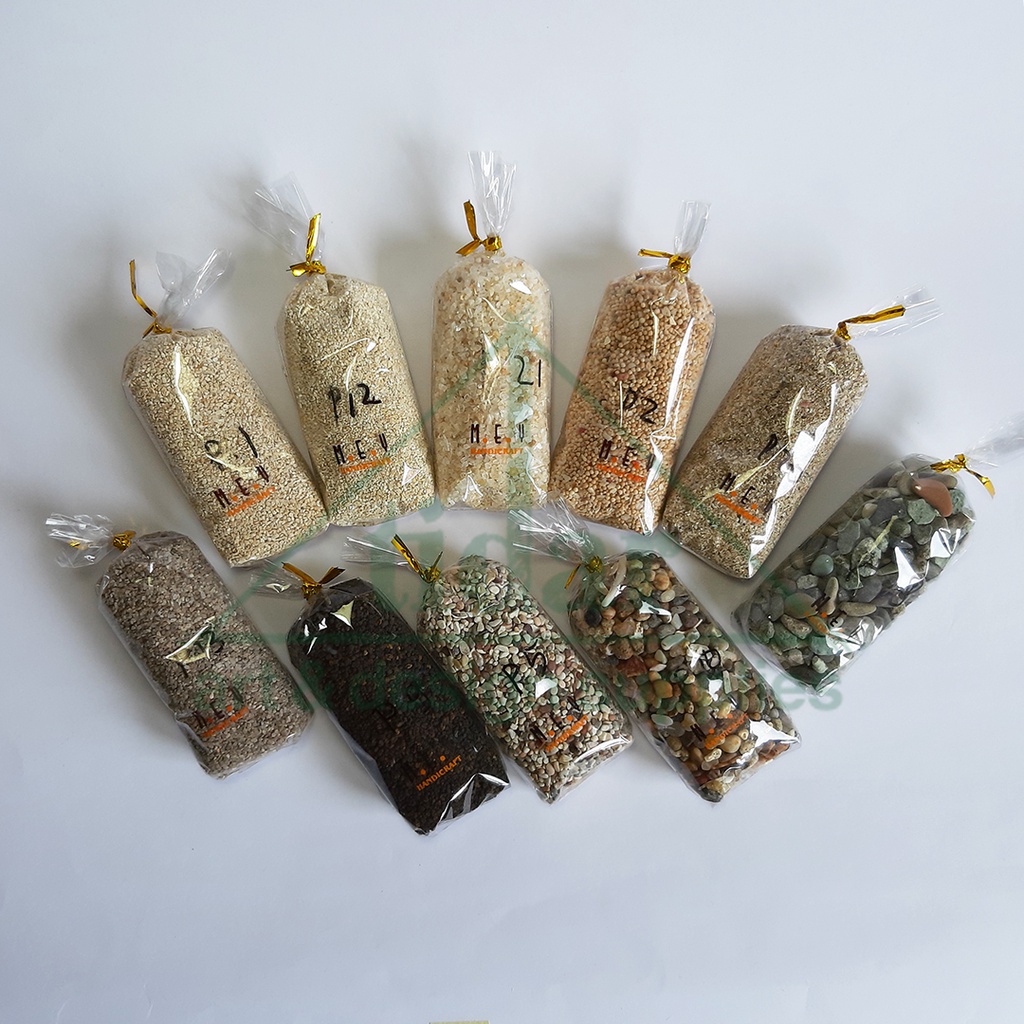 Jual Pasir - Kerikil - Batu Warna Natural / Krem / Abu untuk Art Craft ...