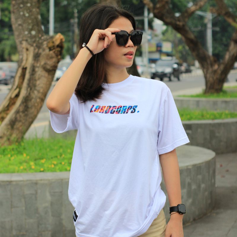 Jual Kaos distro pakaian pria wanita distro lordcorps art Livi T-shirt ...