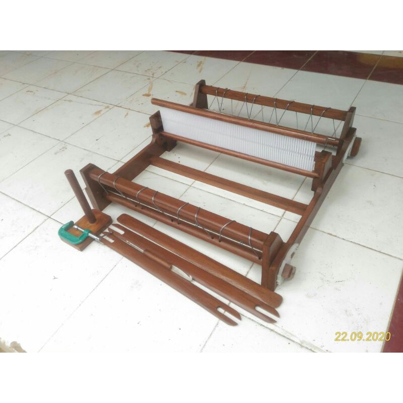 Jual Alat tenun / weaving Rigid Heddle Loom 50cm (single reed) | Shopee ...