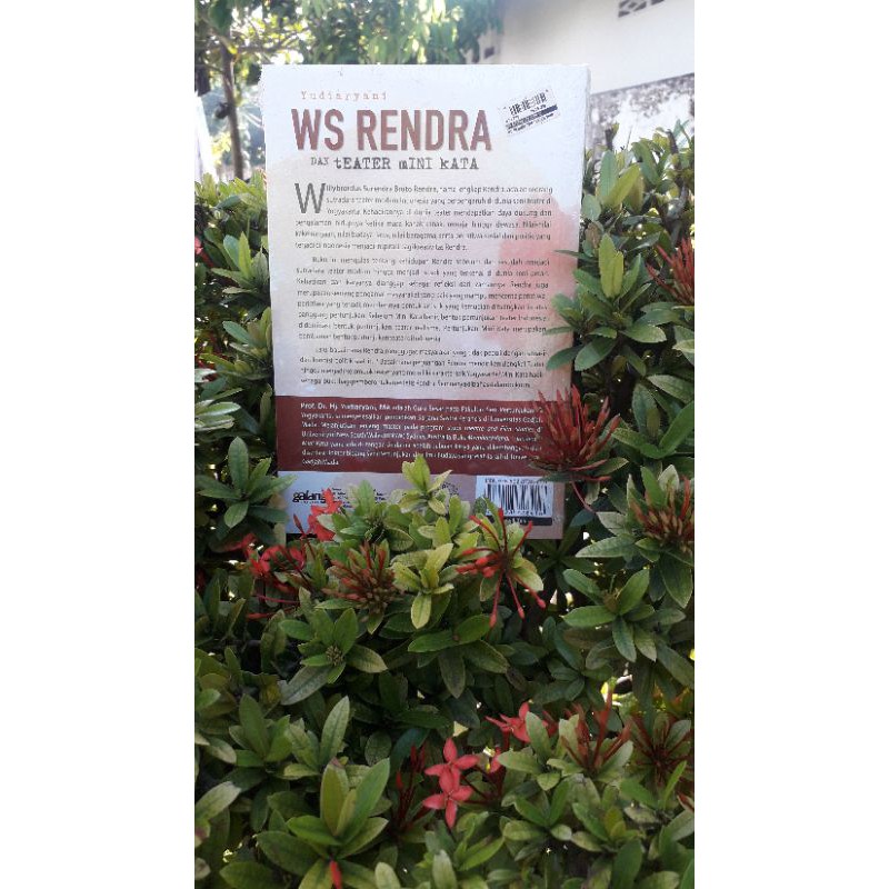 Jual BUKU WS RENDRA DAN THEATER MINI KATA | Shopee Indonesia