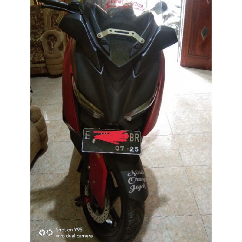 Jual dudukan plat nomor xmax 250 nopol xmax breket plat nomor depan ...