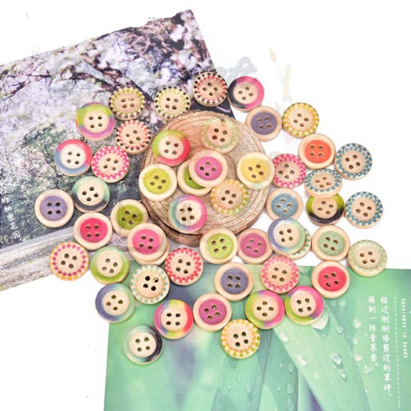 Jual 10 Pcs KANCING HIAS KAYU BULAT MOTIF GRADASI | Shopee Indonesia