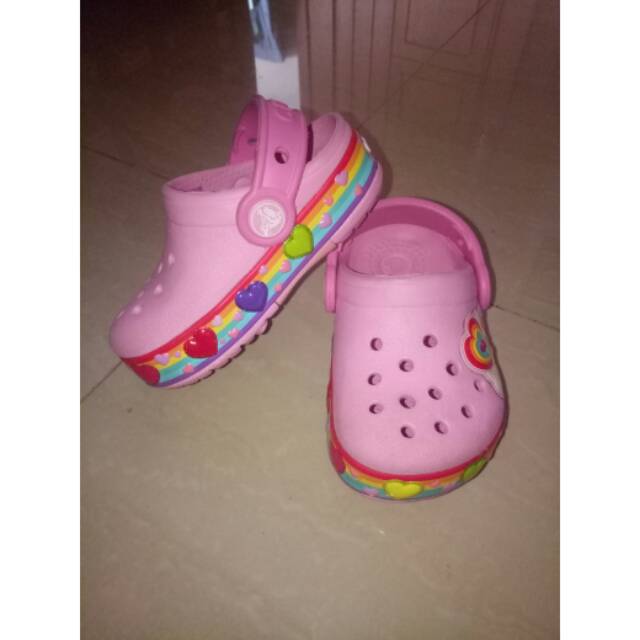 Jual Sendal crocs (SOLD) | Shopee Indonesia