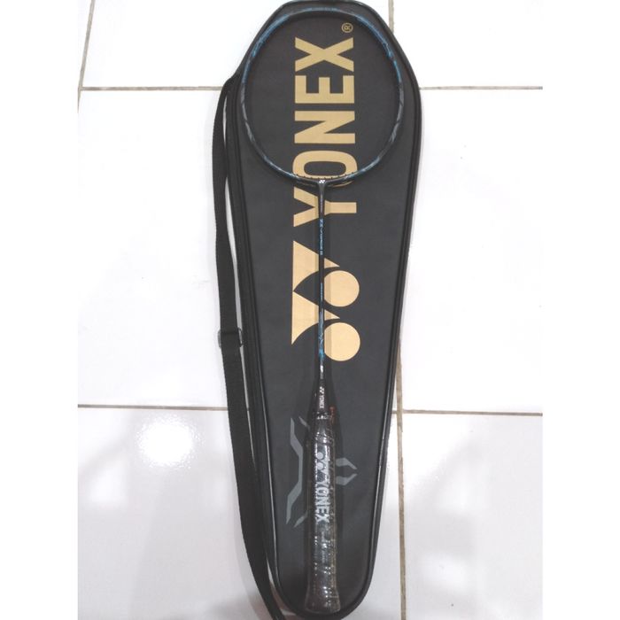 Jual RAKET YONEX VOLTRIC Z FORCE II | Shopee Indonesia