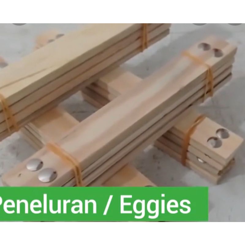 Jual PROMO !! eggis kayu tempat telur bsf. | Shopee Indonesia