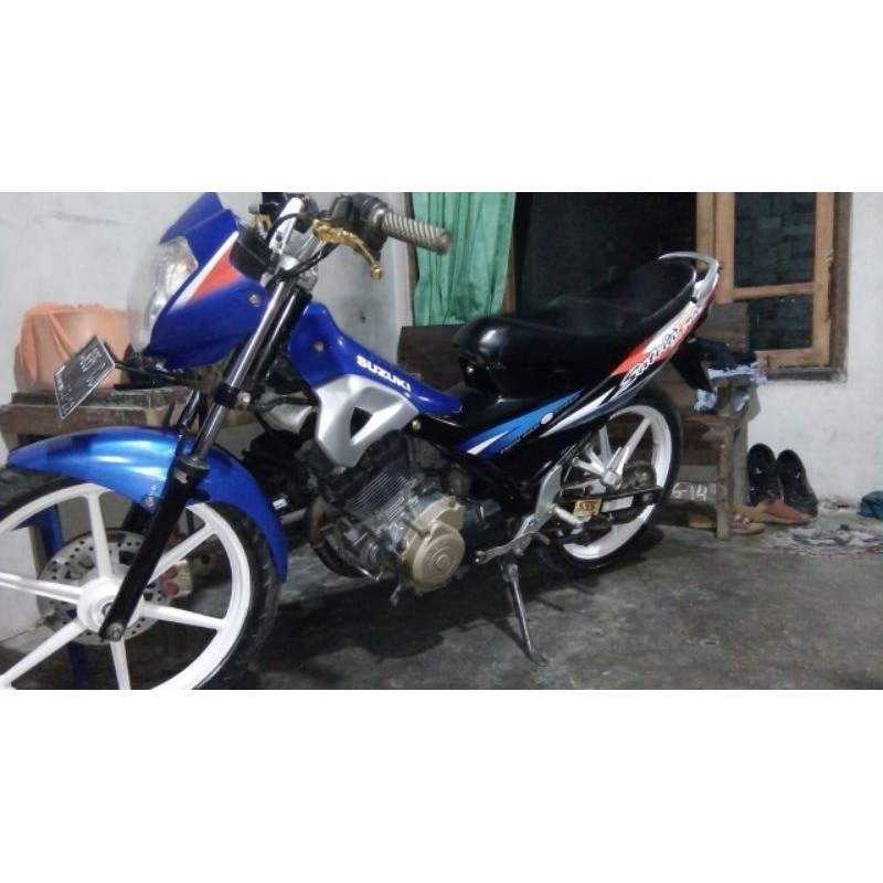 Jual PAKET sayap/legshield dan cowling raider 150 buat satria f fu f150 ...