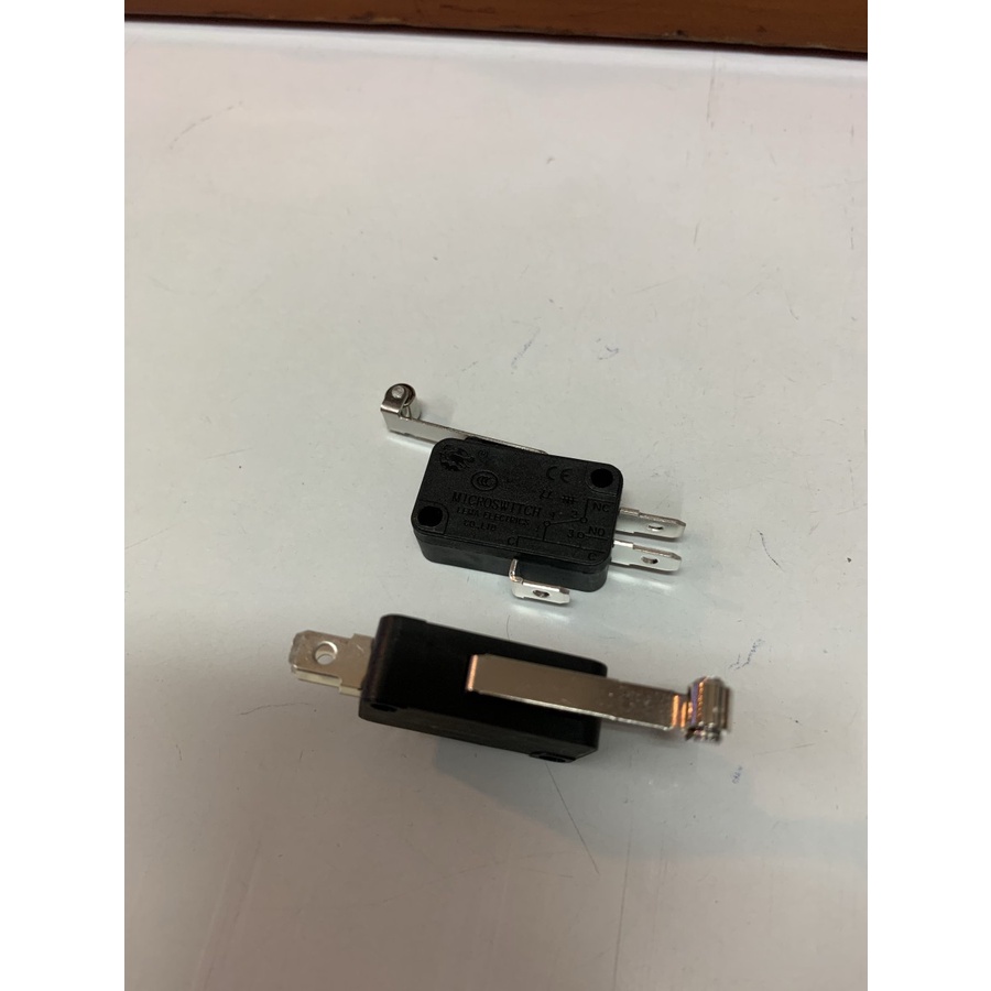 Jual Micro/Limit Switch +Plat Panjang +Roda | MINIMAL ORDER 5 PCS | Shopee Indonesia