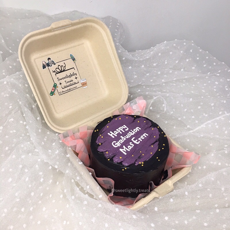 Jual Graduation cake | lunch box cake | mini cake | custom cake ...