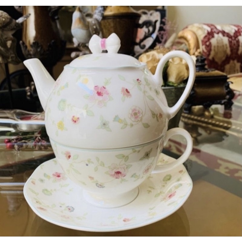 Jual Tea For One Saint James Michelle Tea Pot Tea cup Saucer Mewah ...