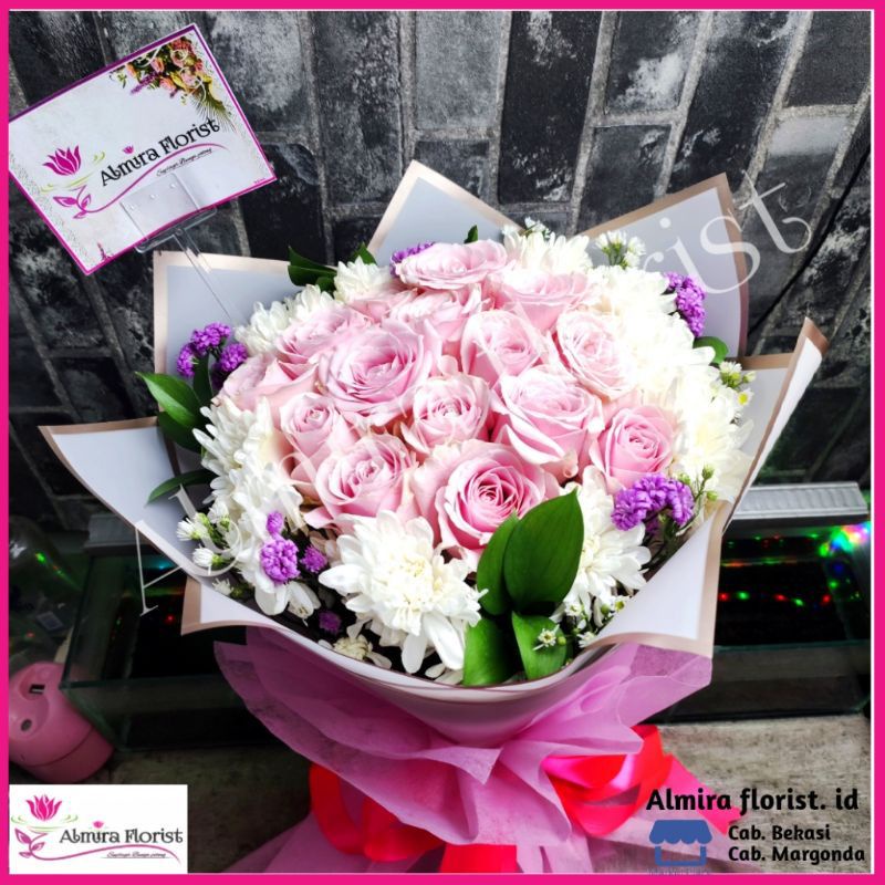 Jual [FRESH] Bouquet bunga mawar 15 tangkai bulat | Bouquet bunga asli ...