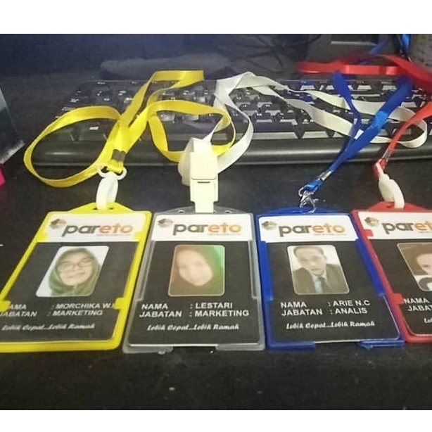Jual CETAK ID CARD NAME TAG PVC CUSTOM KUSTOM | Shopee Indonesia