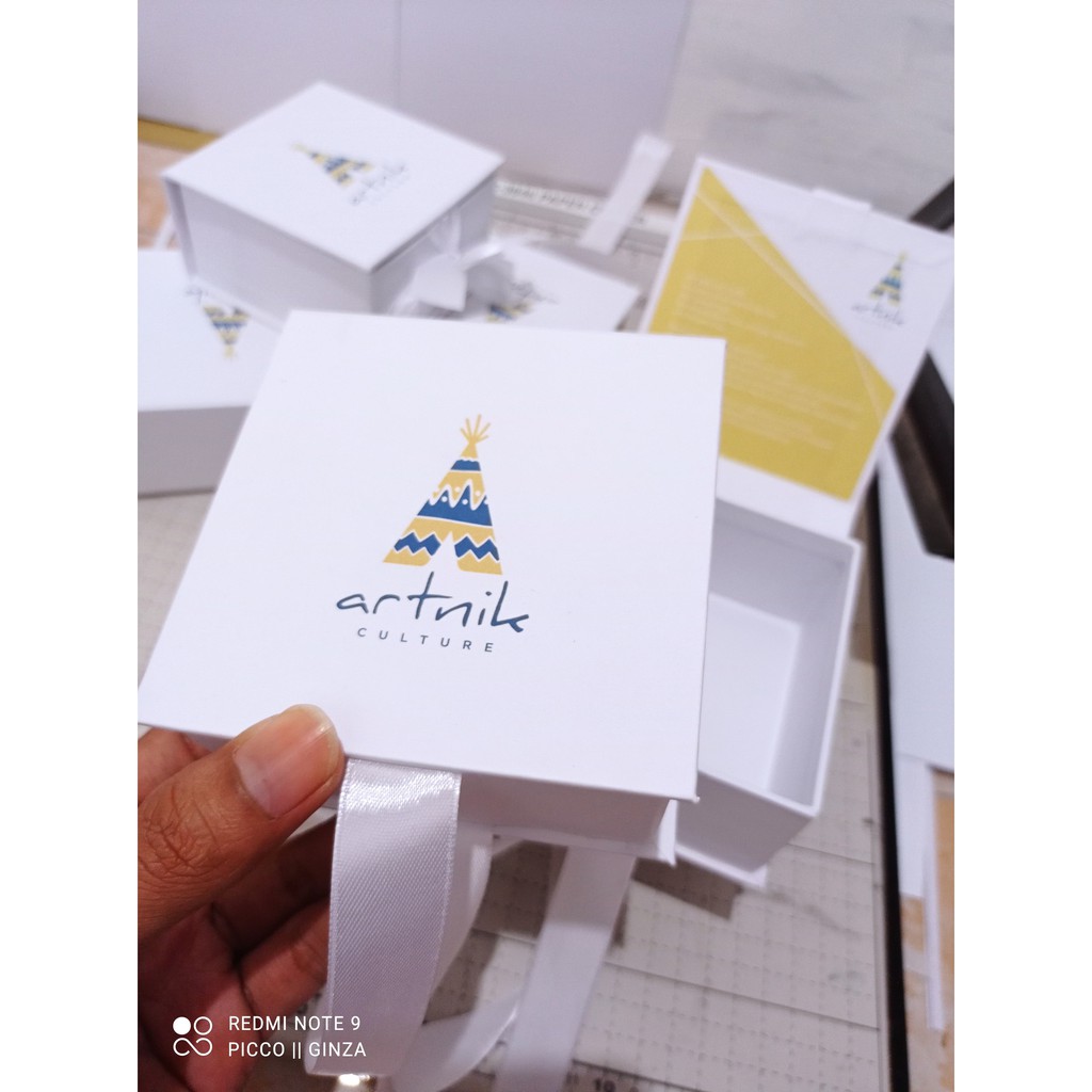 Jual Gift BOX 8x8x5cm || Kotak Kado accesories custom design Giftbox ...