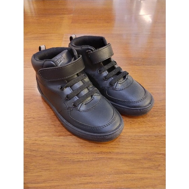 Jual Sepatu School / Sekolah Anak B. First | Shopee Indonesia