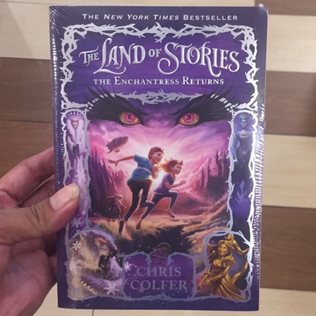 Jual The Land of Stories : The Enchantress Returns - Chris Colfer ...