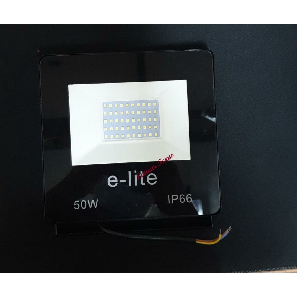 Jual Lampu Sorot LED 50W LED Flood Light 50 W Tembak Outdoor 50 Watt ...