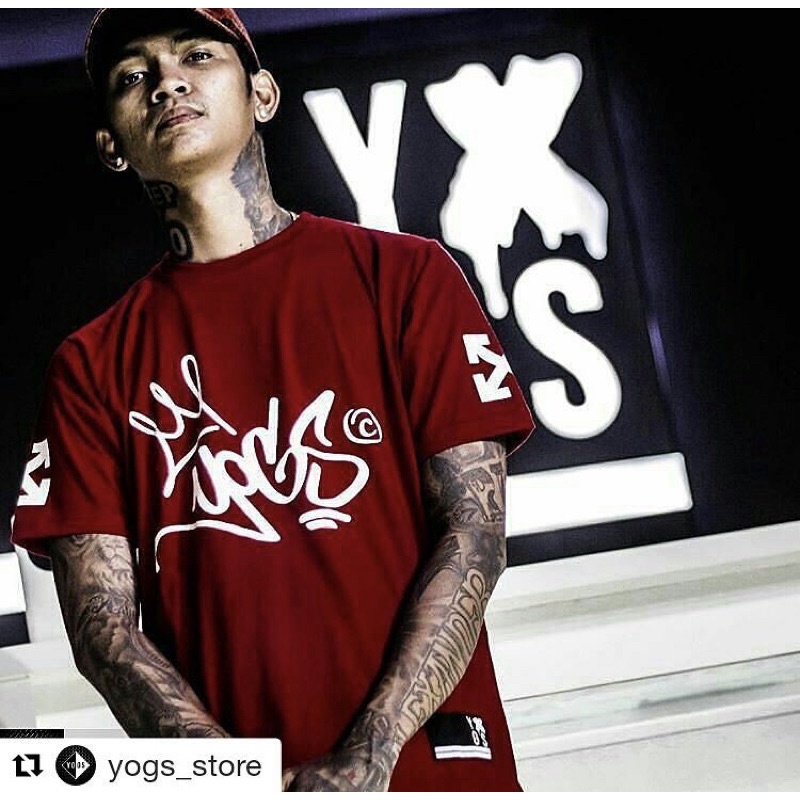 Jual Baju Kaos YOGS Original (BEKAS PAKAI) | Shopee Indonesia