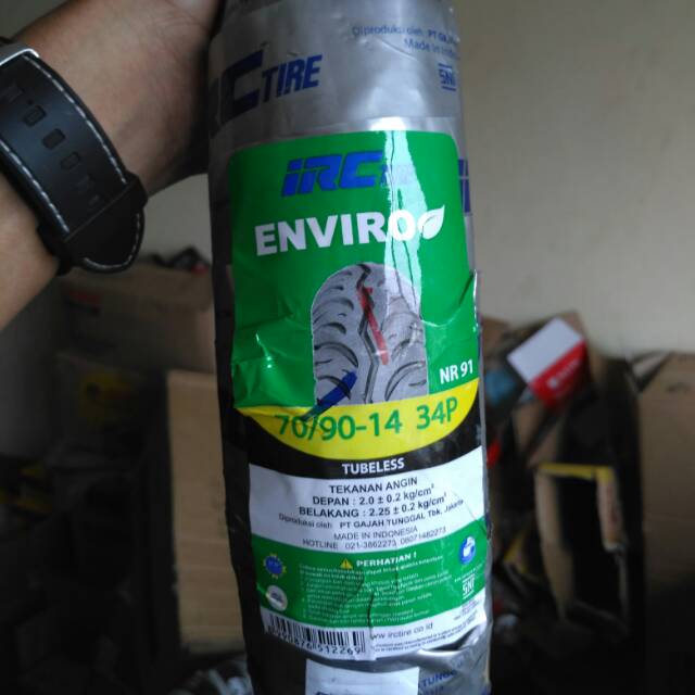 Jual Ban tubles matik IRC uk 70/90 r14 FREE PENTIL for all matic ...