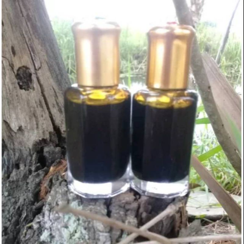 Jual Minyak Gaharu Asli Kalimantan 10 ML | Shopee Indonesia