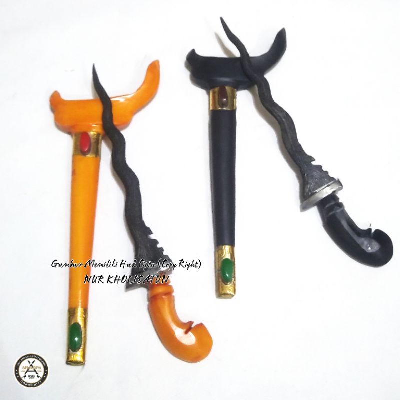 Jual Barang Antik Keris Ladrang Permata Warna Kuning Hitam Kualitas ... Jual Barang Antik Keris Ladrang Permata Warna Kuning Hitam Kualitas ...