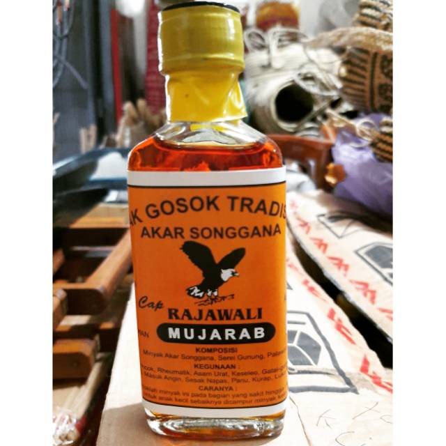 Jual Minyak gosok tradisional akar songgana cap rajawali | Shopee Indonesia