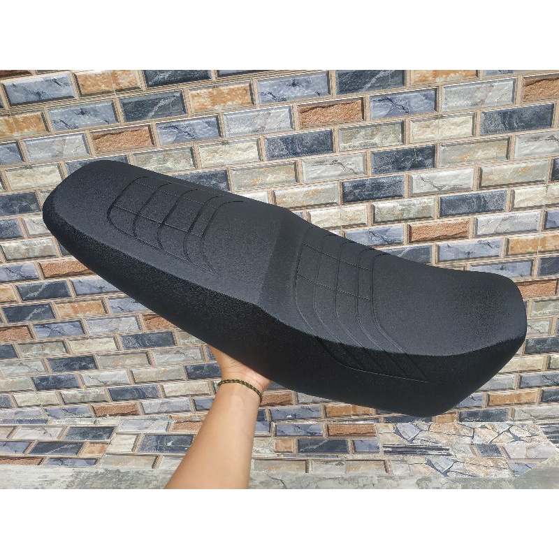 Jual jok sadel megapro mp hiu kates old tebal touring style | Shopee ...