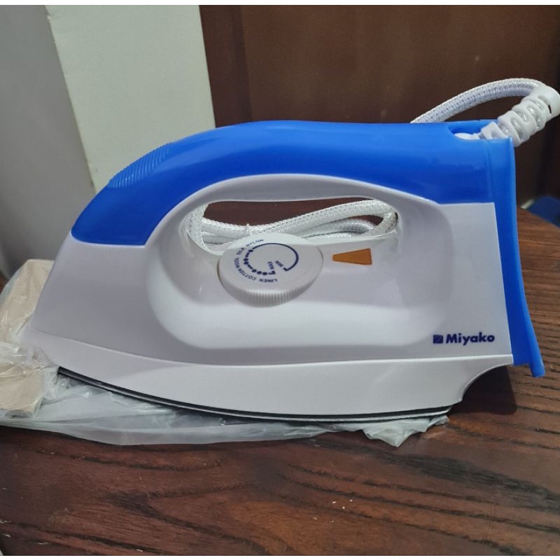 Jual Miyako Setrika Listrik EL-1000 M / EL 1000 M (395 Watt) | Shopee ...