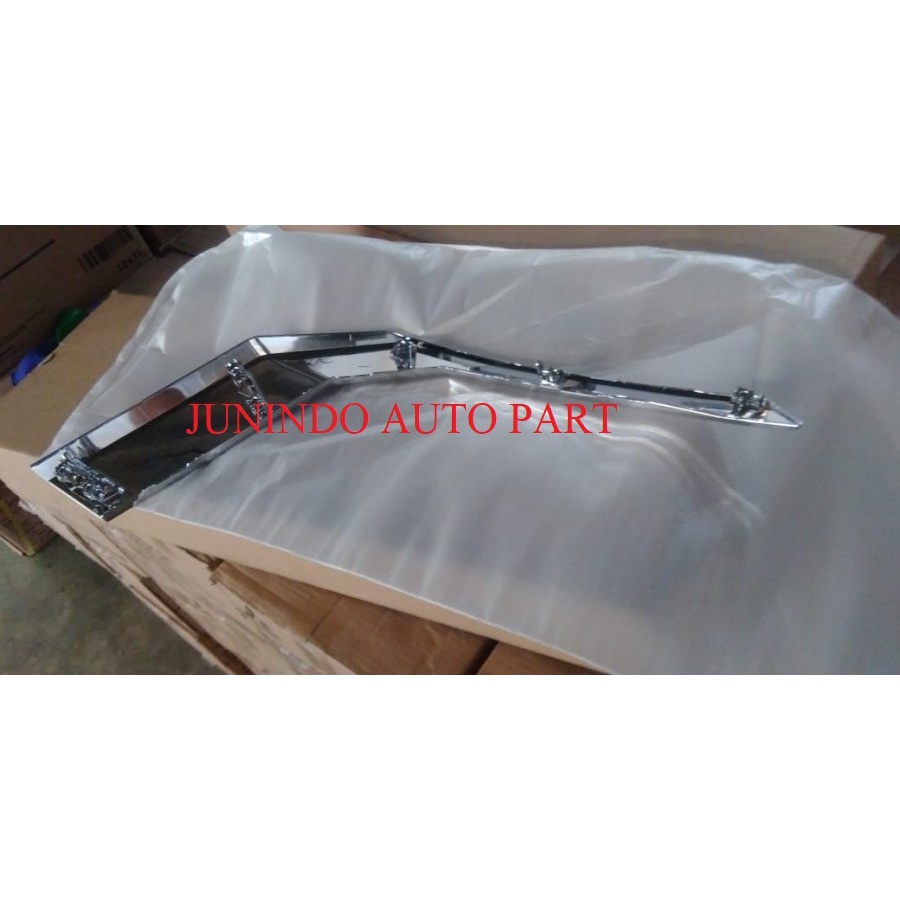 Jual LIST CHROME BUMPER DEPAN KIRI BAWAH XPANDER FACELIFT 2021 6407A451 ...