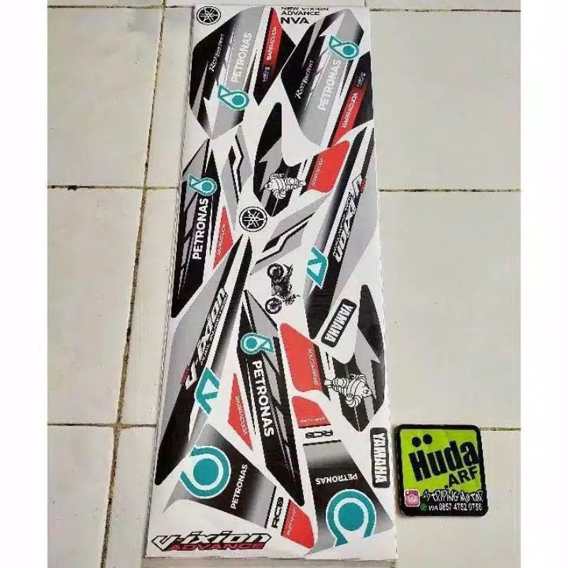 Jual stripping sticker lis motor variasi Yamaha Vixion NVA motif Petronas warna hitam ready ...