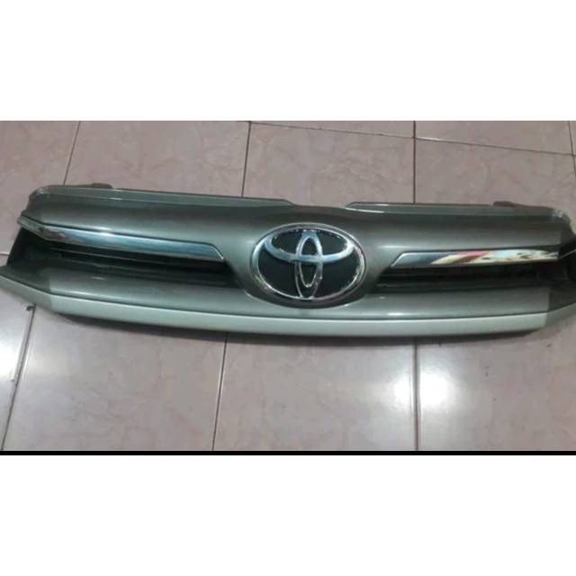 Jual GRILL GRIL GRILLE TOYOTA INNOVA REBORN 2016-2020 | Shopee Indonesia