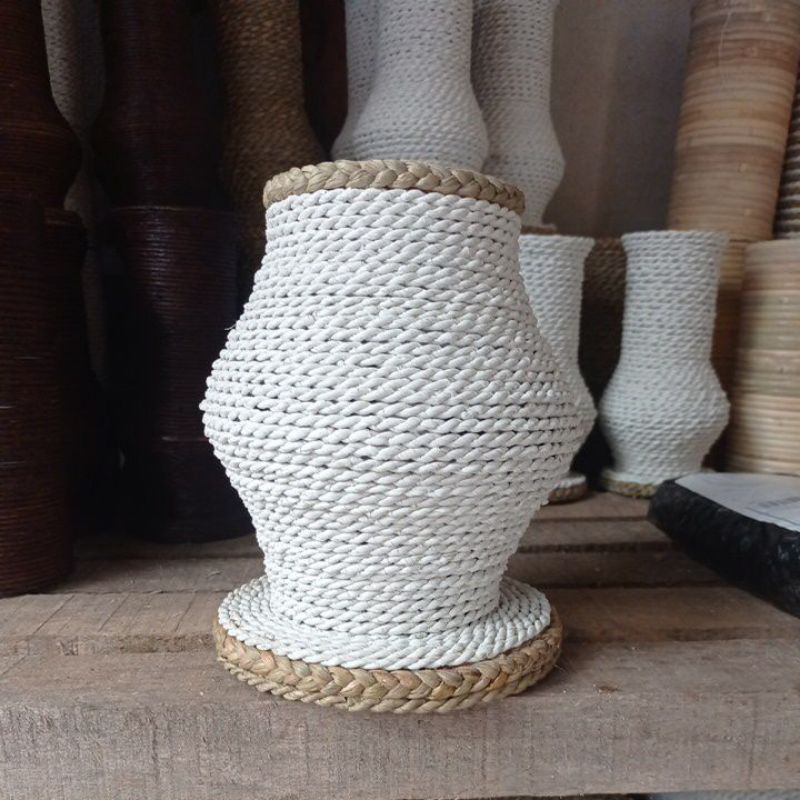 Jual vas guci mini pot bunga pot minimalis tinggi 15cm | Shopee Indonesia