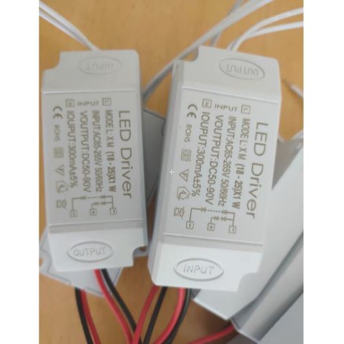 Jual LED Driver 18-25x1 Watt 300 mA AC-DC Casing Plastik | Shopee Indonesia