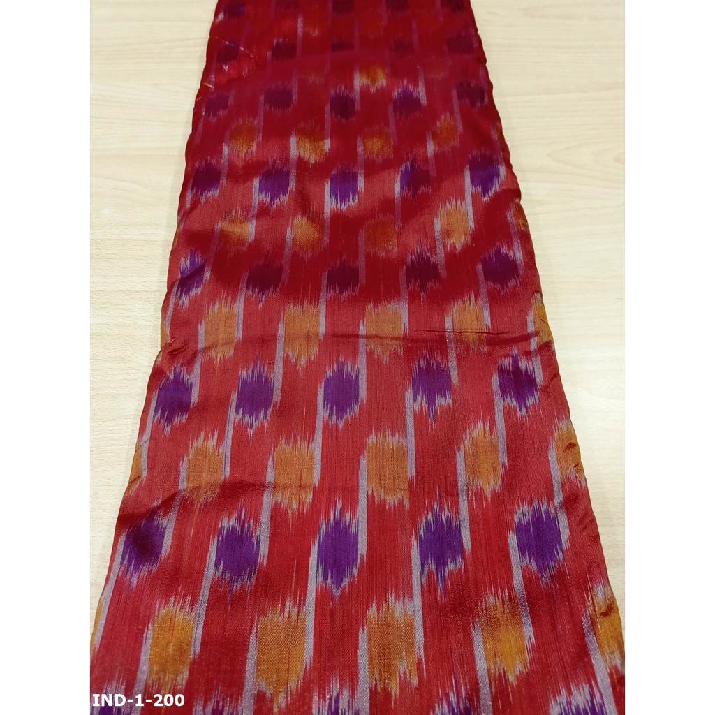 Jual Kain Tenun Ikat Sutra Bugis Makassar Marun - Tenun Sengkang IND-1-200 (Harga per 0,5 Meter ...