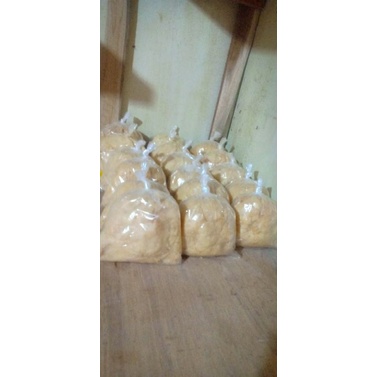 Jual keju Kraft basi expayet murni kemasan 500g// umpan ikan | Shopee ...