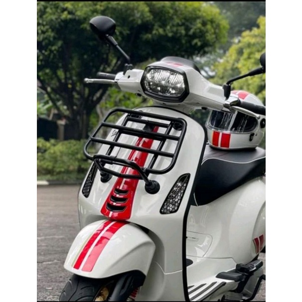 Jual Front Rack . Front Carrier Chrome-Hitam Modern Vespa Sprint ...
