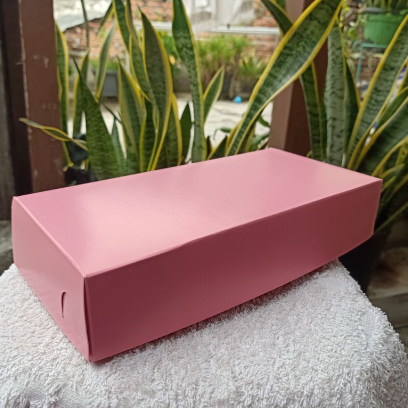 Jual box kue 25 x12.5 x 5 kotak brownies warna cantik sudah di laminasi ...