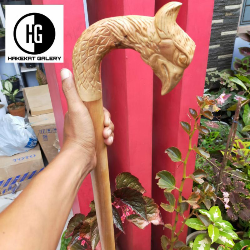 Jual tongkat jalan kayu Cendana Keraton ukir Garuda D88 | Shopee Indonesia