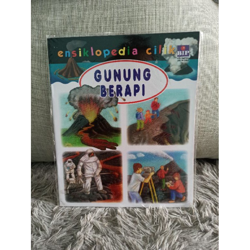 Jual ENSIKLOPEDIA CILIK : GUNUNG BERAPI, HEWAN DI HUTAN, KELAHIRAN ...