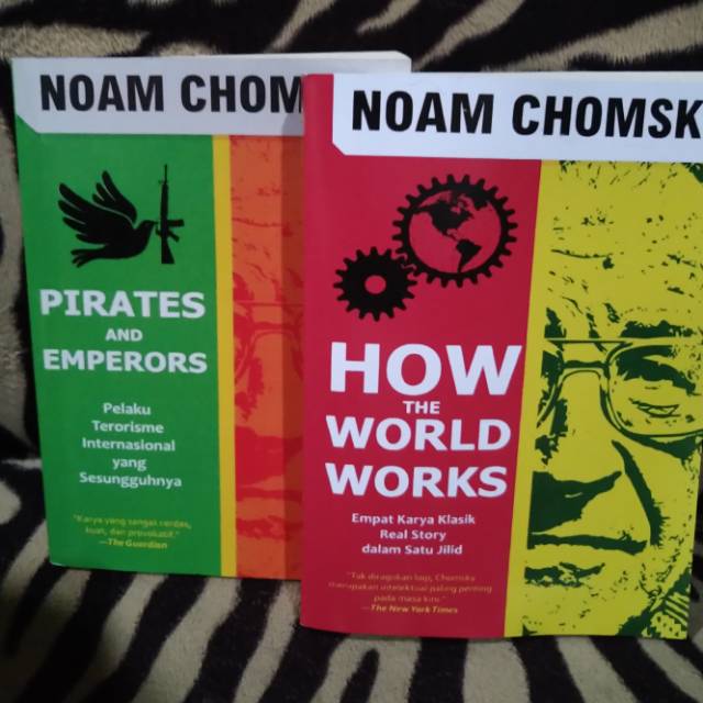 Jual Paket 2 Buku Noam Chomsky How The World Works Dan Pirates And ...