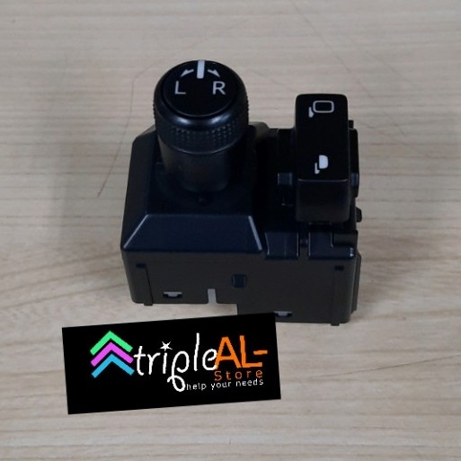 Jual Switch/ Tombol Retract Spion Innova Reborn Q Venturer Asli Toyota ...