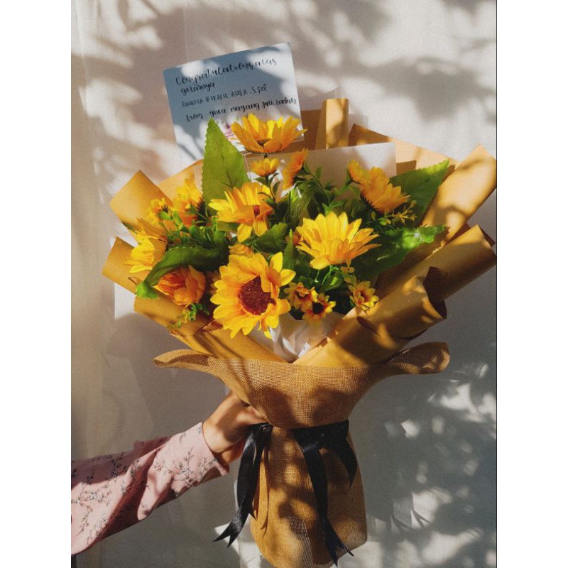 Jual artificial sunflower bouquet-hadiah buket | Shopee Indonesia