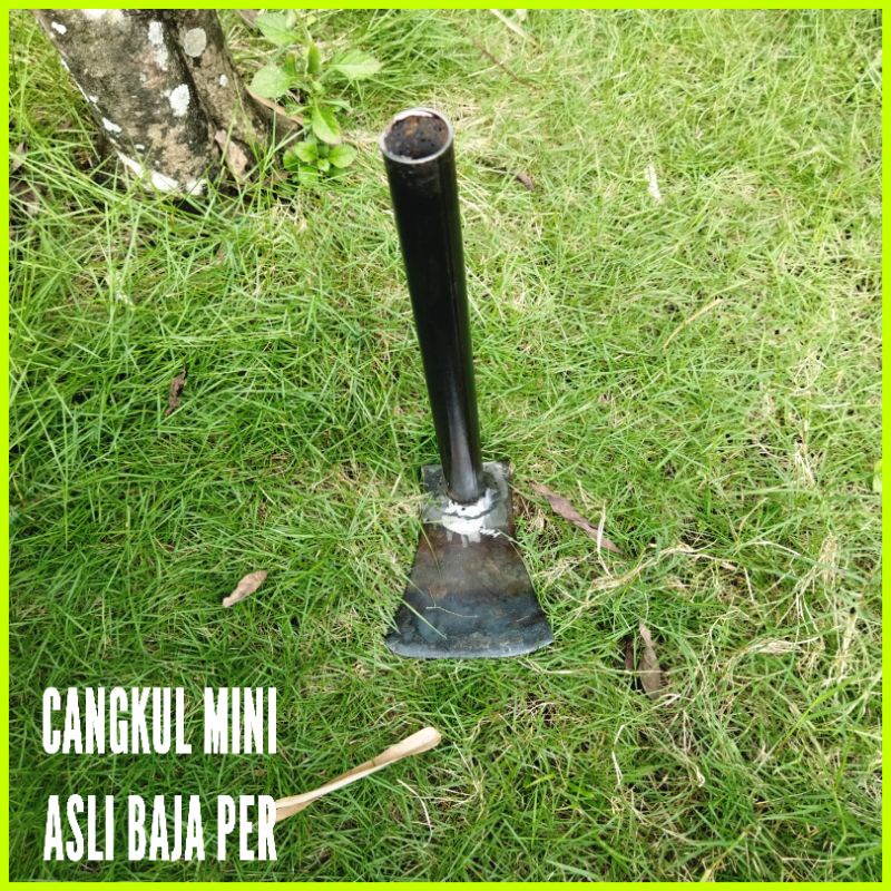 Jual CANGKUL MINI BAHAN BAJA PER - CANGKUL TANAH HALAMAN RUMAH TEBAL ...